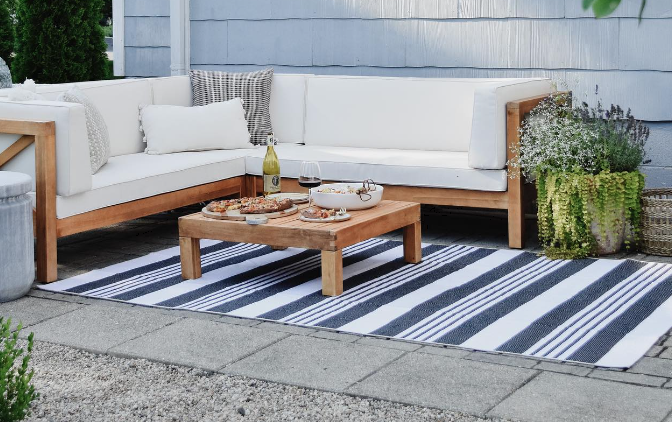 The 5 Best Indoor-Outdoor Rugs for Your Place | Rugs Town